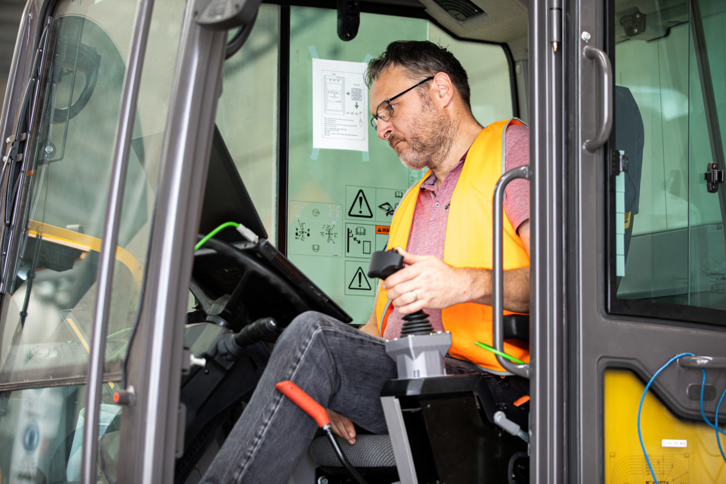 About - Olitek Mining Robotics