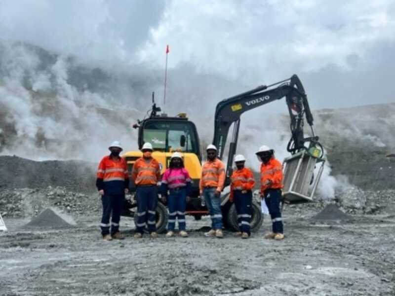 OLITEK MINING ROBOTICS AND CMIC ANNOUNCE COLLABORATION ON REMOTE CHARGE-UP UNIT – Olitek Mining ...